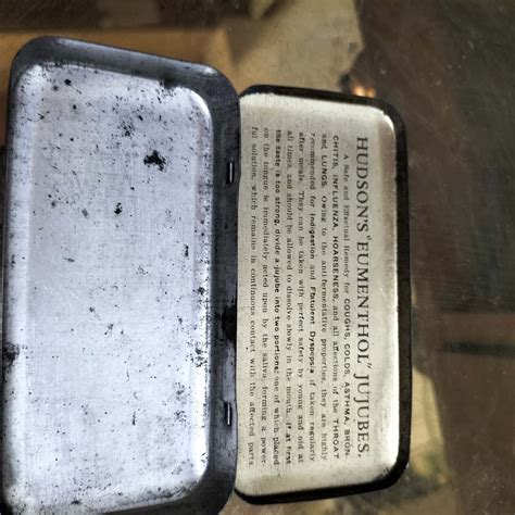 Eumenthol Jujubes Vintage Tin