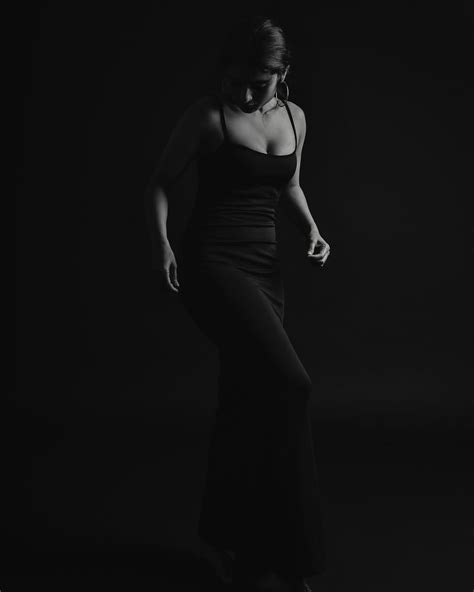 Chaithra J Achar 3 Bhk படத்துலதான் ஹோம்லி மத்தபடி எனக்கு கிளாமரும் அத்துபடினு சொல்லும் சைத்ரா