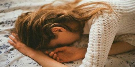 Heres The Real Reason You Keep Dating Such Awful Men Melanie Gorman Yourtango