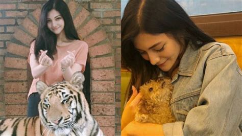 10 Pesona Izzi Isman Artis Indonesia Mencuri Perhatian Chen Exo Halaman 2