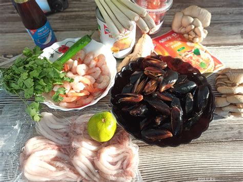 Тайский суп Том Ям в домашних условиях. Классический рецепт Tom Yum с ...