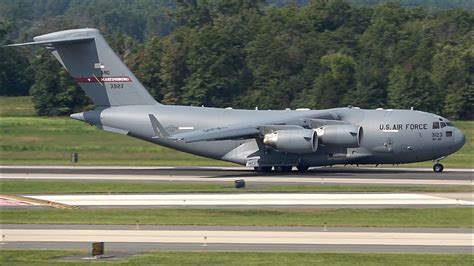 Usaf C 17 Incredible Short Take Off Dulles Airport Youtube