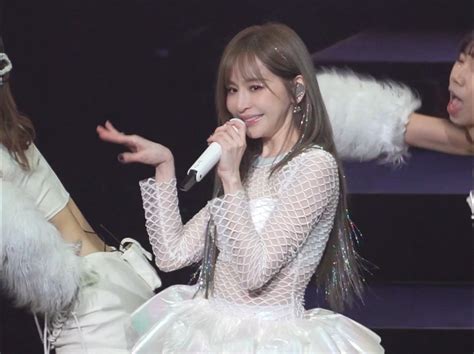 挑战王心凌全网最佳霸总视角《honey》直拍 视频封面下载 Video And Cover Downloader Showbl