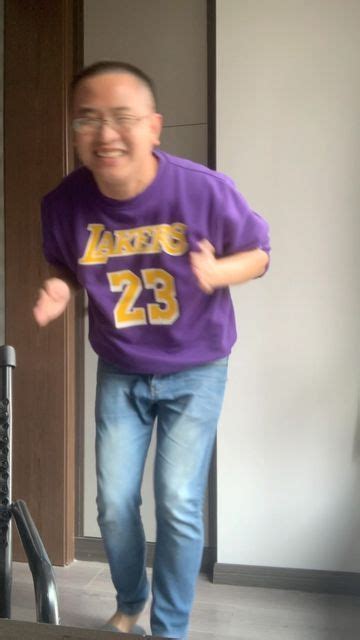 James Cage White On Instagram Griddy Dance 💃 Dance Graphic