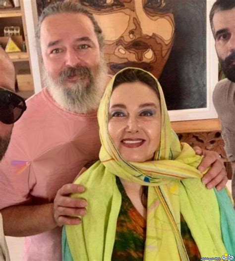 این مرد با کتایون ریاحی چه رابطه ای دارد