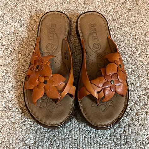 Born Brand In Between The Toe Sandals Gem