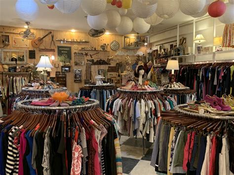 How To Spot Vintage Items In A Thrift Store At Stephanie Wagner Blog