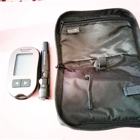 Accu Chek Performa Health Nutrition Health Monitors Weighing Scales On Carousell