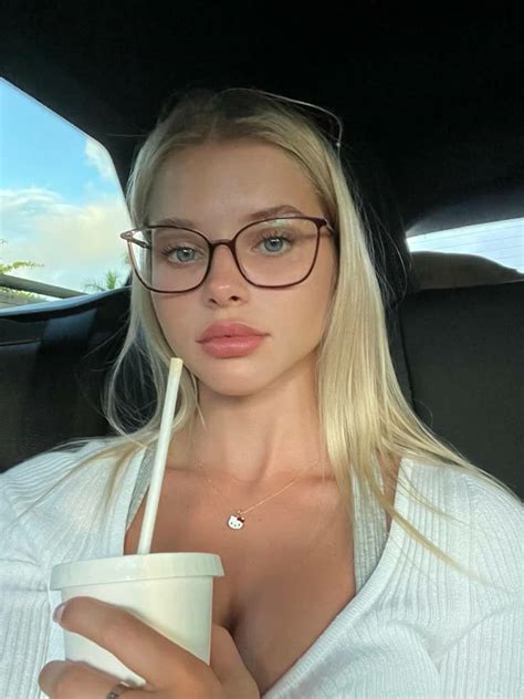 Pure Beauty Makeup Skin Care Hair Makeup Gorgeous Women Blonde Hair