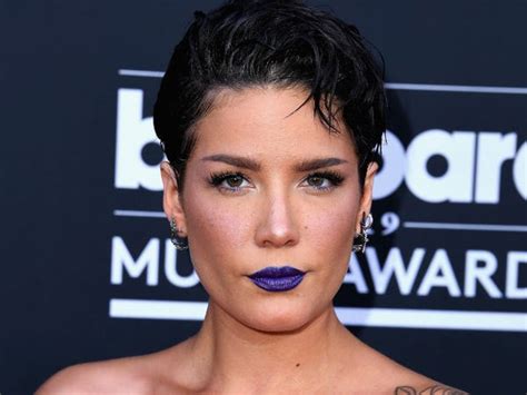 Review And Photos Of Halseys Beauty Brand About Face Business Insider