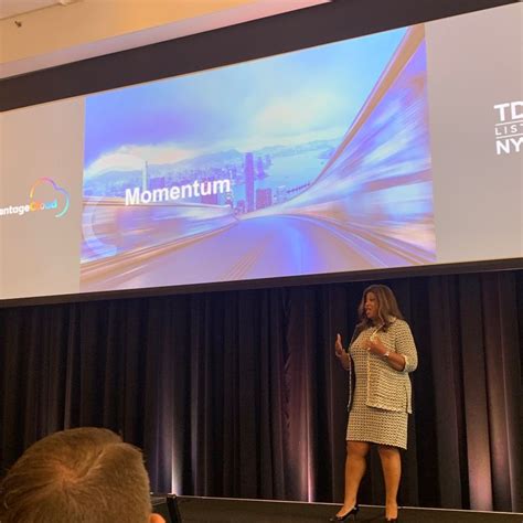 Data Analytics Cloud David Menninger