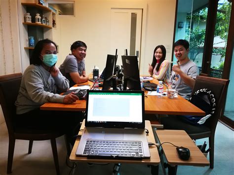 ลูกศิษย์หลักสูตรสุดยอดเคล็ดลับและลั Excel Expert Training