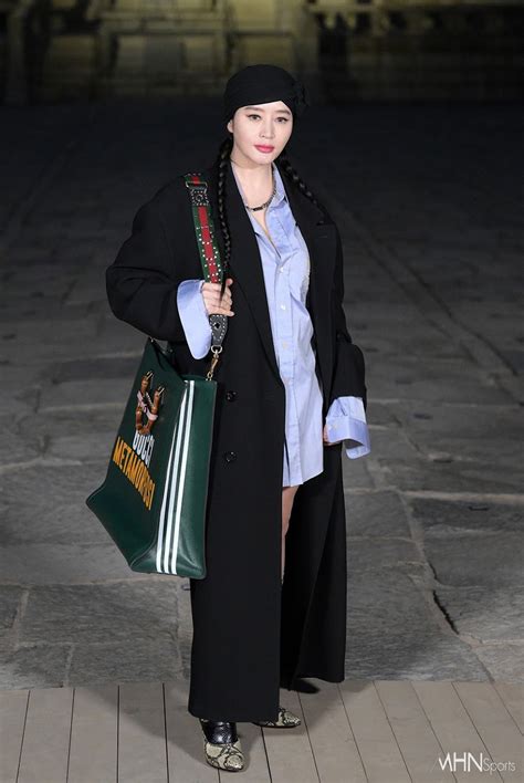 52 Year Old Veteran Actress Kim Hye Soo Undergoes A Dramatic Transformation For Her New Film