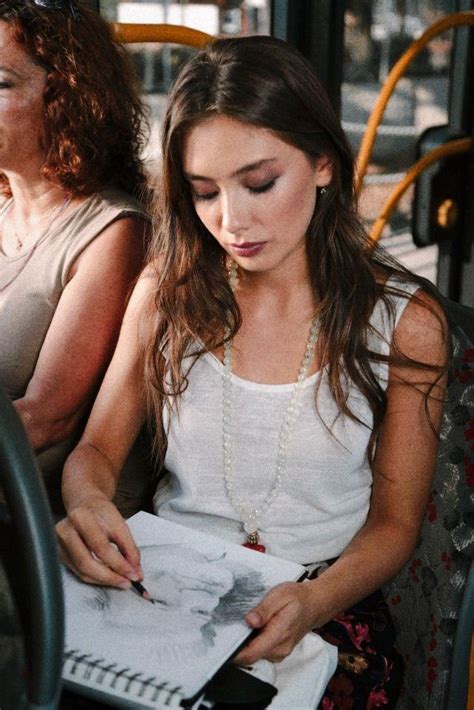 Neslihan Atagül Nihan Sezin Turkish Fashion Turkish Actors Mode Fashion