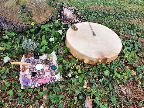 Divination Chamanique — Lorrie Imbert