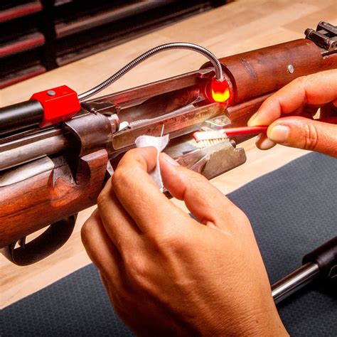 Real Avid Magnetic Bore Light