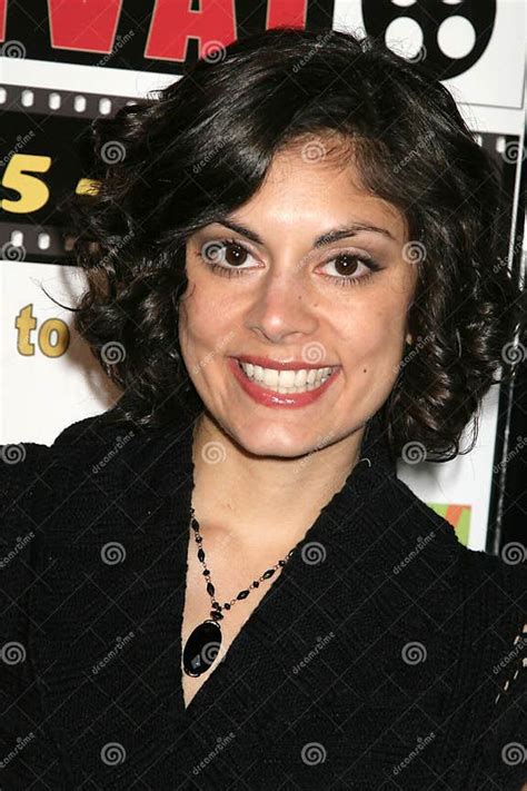 Ursula Taherian En La Premier Africana Del Festival De Película De La