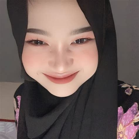 Sofii Sofii13 On Threads