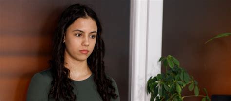 How To Help Someone With A Dissociative Disorder Charlie Health