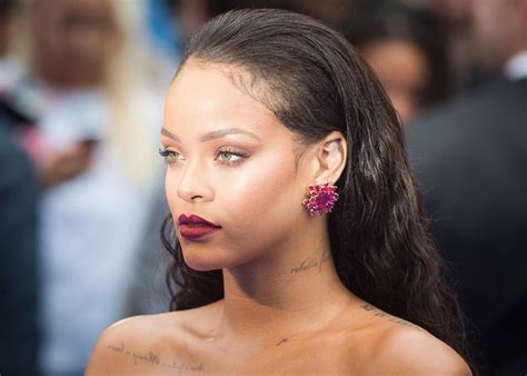Actress With Face Tattoos