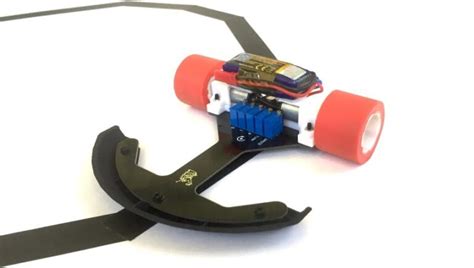 how to design a line following robot using pid
