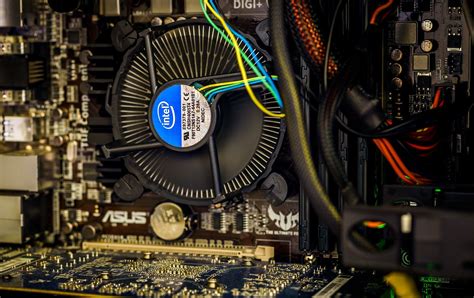 What Is CPU Hyperthreading And How Does It Work