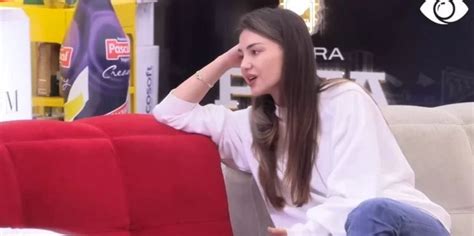 Nuk I Bie Dot Gomarit I Bie Samarit” Kiara Për Efin Nervat E Luizit Mi Nxjerr Mua Shkoder