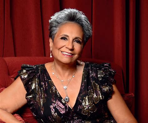 Cathy Hughes Biography