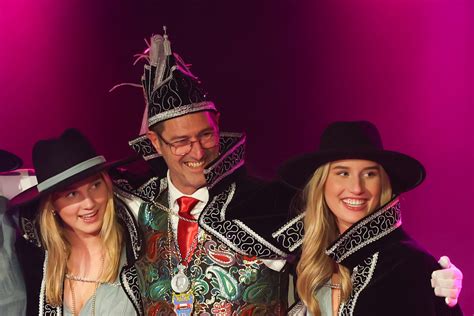 Carnaval Zwaag Prins Armando En Hofdames Emma And Indy Facebook