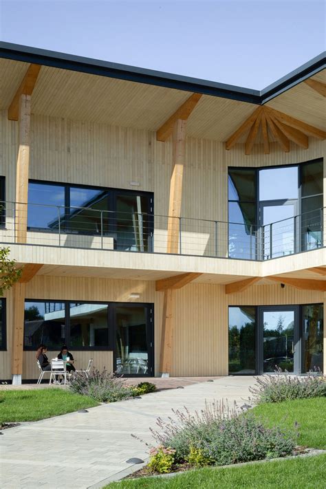 Gallery Of Unusual Hq Corstorphine And Wright 8