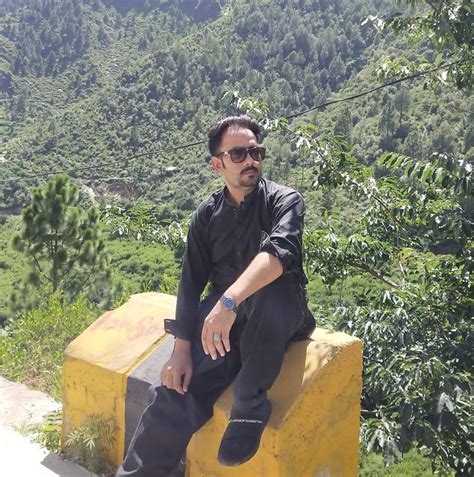 Baseer Khan