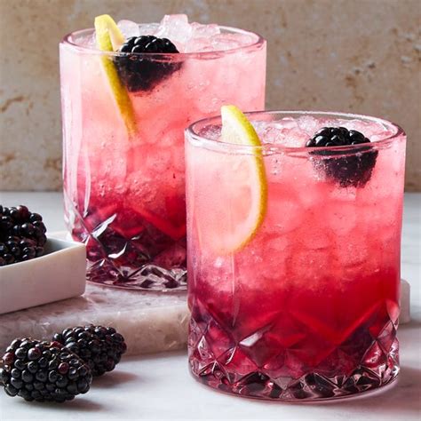 Best Classic Bramble Recipe How To Make A Classic Bramble