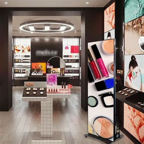 China Led Poster Display 186mm P2mm And 25mm Iamledwall China Led Poster Display 186mm P2mm And 25mm Iamledwall