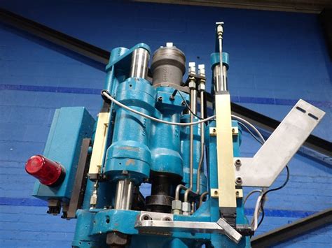 Used Boy Injection Molder Hgr24