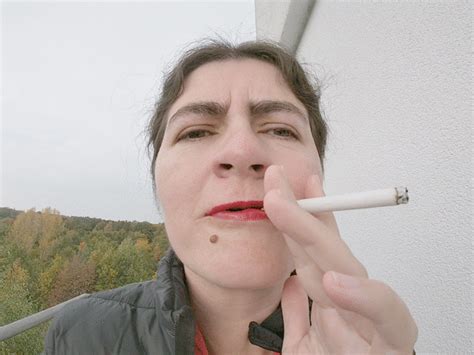 Smoking Spitting And Good Breathing Crazy Fetish Diva Clips4sale