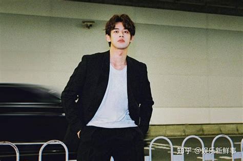 刘冬沁主演《以爱为营》开机官宣 诠释迷人霸总形象引人期待 知乎