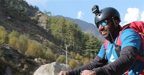 ഗോമുഖിൽനിന്നു ഗംഗാസാഗർ വരെ ഒറ്റയ്ക്ക് കയാക്കിങ് നടത്തുന്ന ആദ്യ വ്യക്തിയായി റെൻസി തോമസ് Rency