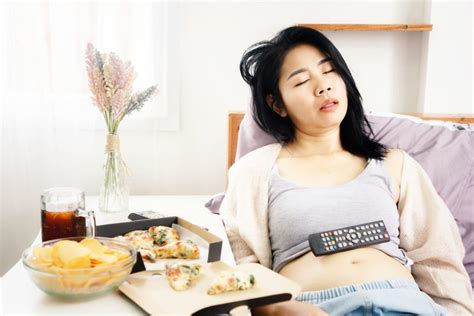 Why Do People Feel Tired After Eating Health Beathealth Beat