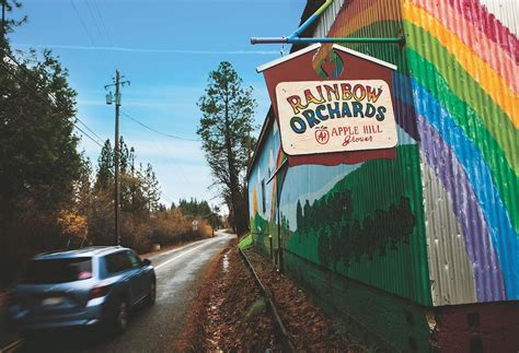 This Cider Doughnut House Rules Start Your Day Right With A Visit To Rainbow Orchards Photo