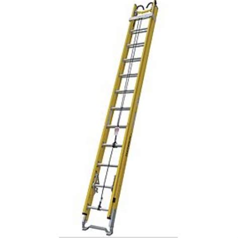 28ft Fiberglass Extension Ladder Cw Messenger Hooks And Pole Strap