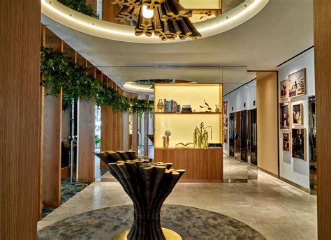 The Botree London Curio Collection By Hilton £294 London Hotel Deals
