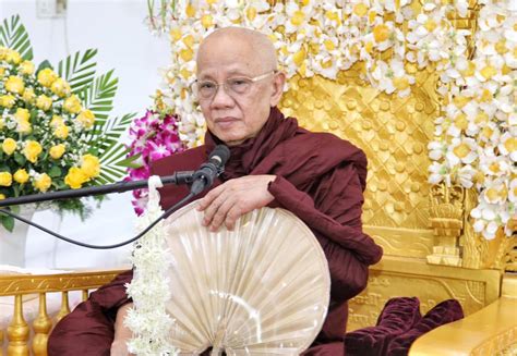 ကျေးဇူးတော်ရှင် အောင်လံဆရာတော်ဘုရားကြီး ဥပနိဿယဖြင့် တိုက်ခွဲ ၃၂ သဲအင