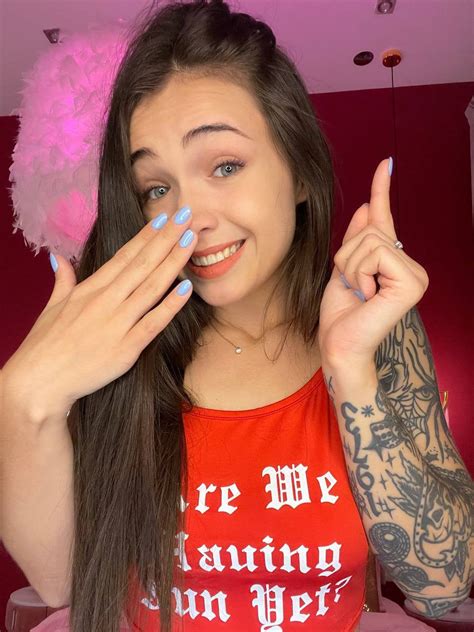 Youre Only Allowed To Upvote This If You Have A Tiny Dick Oc Domme