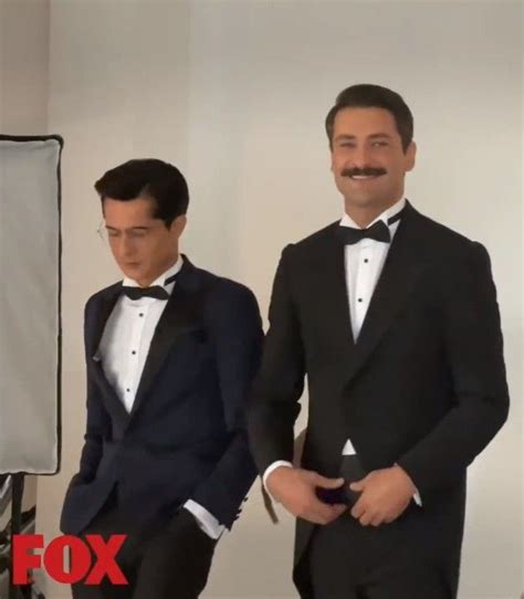 Evlenmişler 😮 John Lennon Chris Evans Chris Pine
