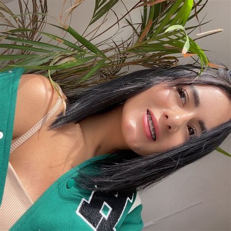 Anniedee Nude On Cam Live Sex Chat On Fapchat