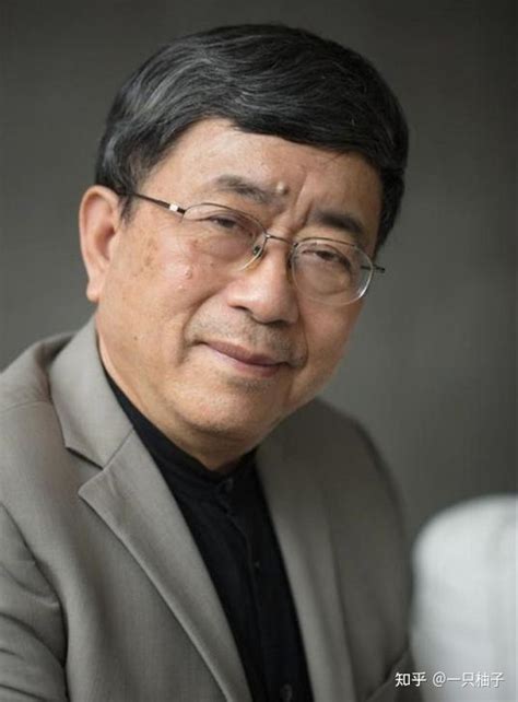 人物素材余秋雨：大地所负载的精神流向，比它负载的其他一切都更难判断和预见 知乎