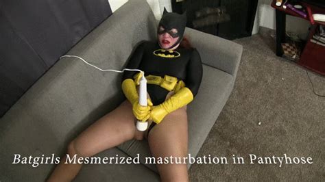 Mesmerized Batgirls Pantyhose Masturbation 2 All About Eve Clips4sale