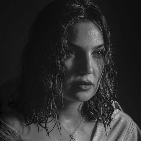 رقص و شادی در قلب قدیمی‌ترین شهر ارمنستان، به مناسبت سالگردش😍💃⛪️ ارمنستان سالگرد جشن رقص