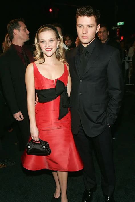 Reese Witherspoon Net Worth And Ex Husband Famous People Today
