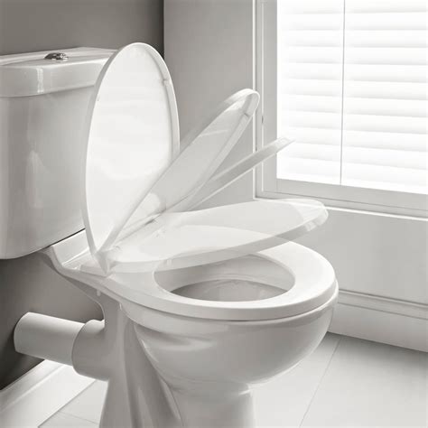 Simply Everyday Soft Close Toilet Seat Bathroom Bandm
